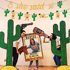 2PCS She Said Si Gold Glitter Banner, Glittery Mexican Fiesta Cactus Man Garland for Mexican Fiesta Theme Bachelorette Party Fiesta Bridal Shower Decorations Supplies