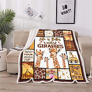 Juirnost Giraffe Blanket Giraffe Fleece Throw Blanket for Women, Men and Kids Just A Girl Who Loves Giraffes Blanket 50" x 60" Cozy Fleece Throw Blanket Best Gift Home Decor for Bed Couch Outdoor