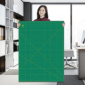 ArtAt Self Healing Cutting Mat: 48″x 36″ Green Double Sided PVC Non-Slip 5 Layers Craft Mat for Maximum Healing - Great for Sewing & Quilting & Scrapbooking and Craft & Art Projects