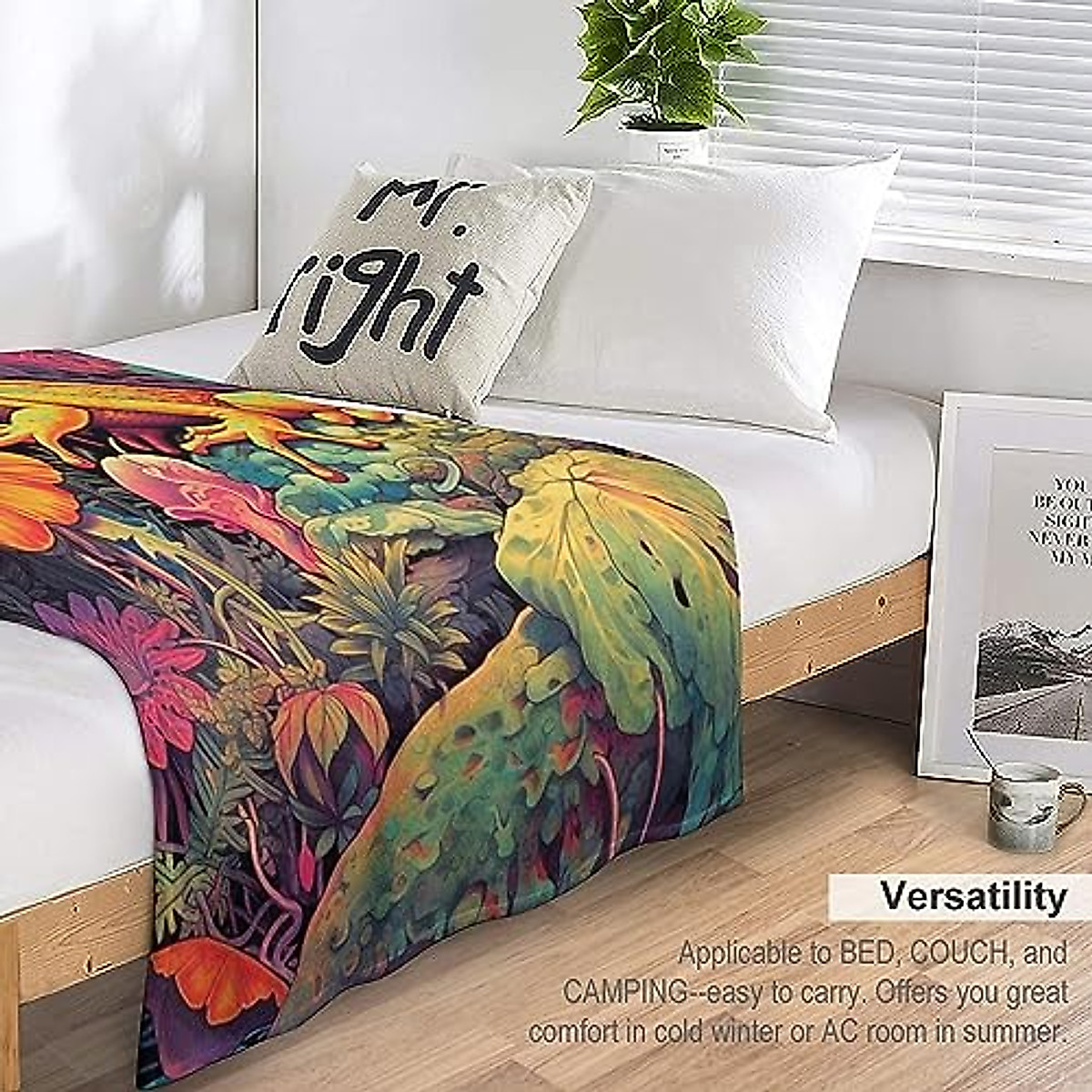 Ganiokar Frog Blanket Gifts, Mushrooms Retro Frog Throw Blanket for Women Man, Cozy Lightweight Fleece Plush for Sofa Bed Room Decor-C3-30x40