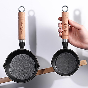 WANGYUANJI Melting Pot Cast Iron Sauce Pan,5.11 inch Cast Iron Cookware,Melting Pot Perfect for Heating milk, Water and oil, Meltingchocolate, butter...(9 OZ)