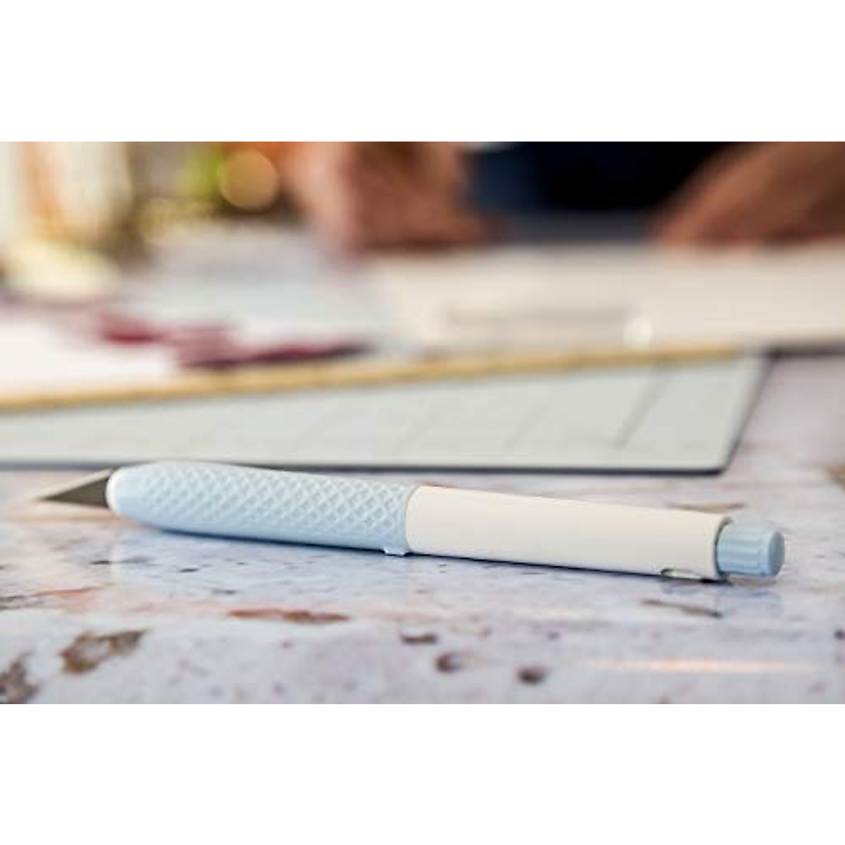 Cricut TrueControl Knife Kit - For Use As a Precision Knife, Craft knife, Carving Knife and Hobby Knife - For Art, Scrapbooking, Stencils, and DIY Projects - Comes With 5 Spare Blades - [Blue]