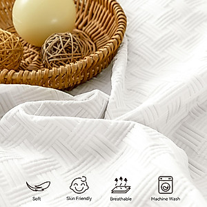 JELLYMONI Bright White Duvet Cover Twin Size - 3 Pieces Soft and Breathable Microfiber Knitted Jacquard Waffle Weave Striped Comforter Cover with 8 Corner Ties & Zipper Closure