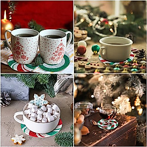 DIYDEC 8pcs Christmas Diamond Candy Paintings Coasters Kits with Holder Diamond Art Coasters Acrylic Diamond Art Paintings Ornament for Adults Kids Xmas Decor DIY Crafts (Red Green White)