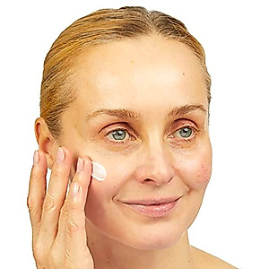 No7 Lift & Luminate Triple Action Fragrance Free Night Cream - Anti Wrinkle, Collagen Peptide Brightening Cream - Skin Firming Hyaluronic Acid & Hibiscus + Vitamin C Face Cream (50ml)