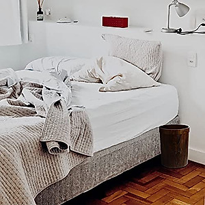 NUOBESTY Plastic Trash Can Bin Wastebasket Wood Grain Garbage Container for Bathroom Kitchen Laundry Room Home Office Dorms Rubbish Box 27. 5x21. 2x21. 2 cm Coffee