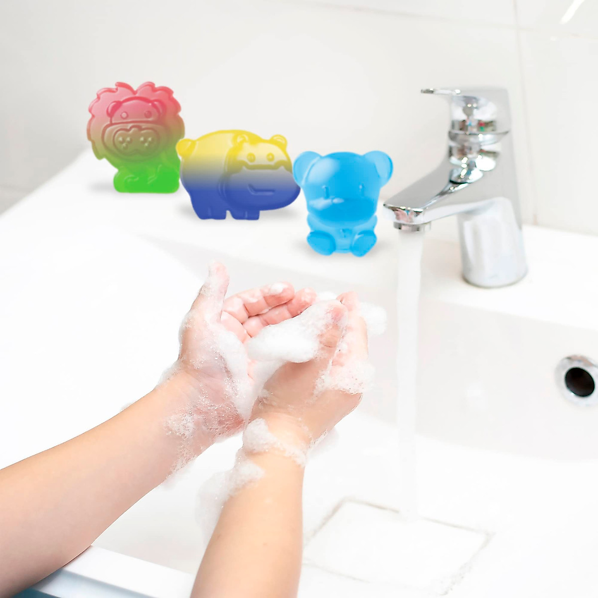 Darice Soap Making Kit for Kids, Crafts Activity Science Kits, STEM DIY Educational Animal Toys for Boys & Girls Ages 6+