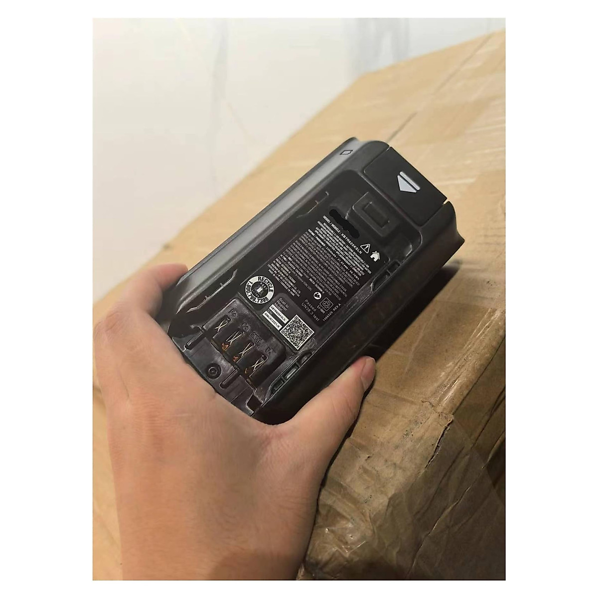 21.6V 2350mAh Handheld Vacuum Cleaner Replacement Battery Suitable, Compatible for Shark. XBTR625KSLN Long Life Rechargeable Battery 90% New