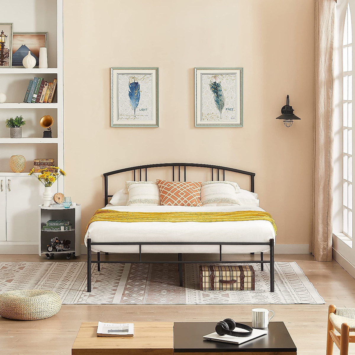 VECELO Queen Bed Frame with Headboard and Footboard, 14 Inch Metal Platform Mattress Foundation, Sturdy Premium Steel Slat/No Box Spring Needed