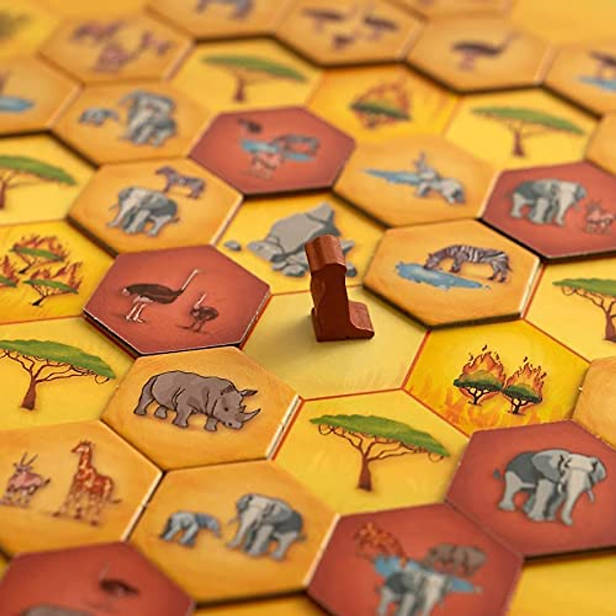 Capstone Games: Savannah Park, Strategy Board Game, Simple Gameplay, Highly Interactive Strategies, 1 to 4 Players, 20 to 40 Minute Play Time, Ages 8 and Up