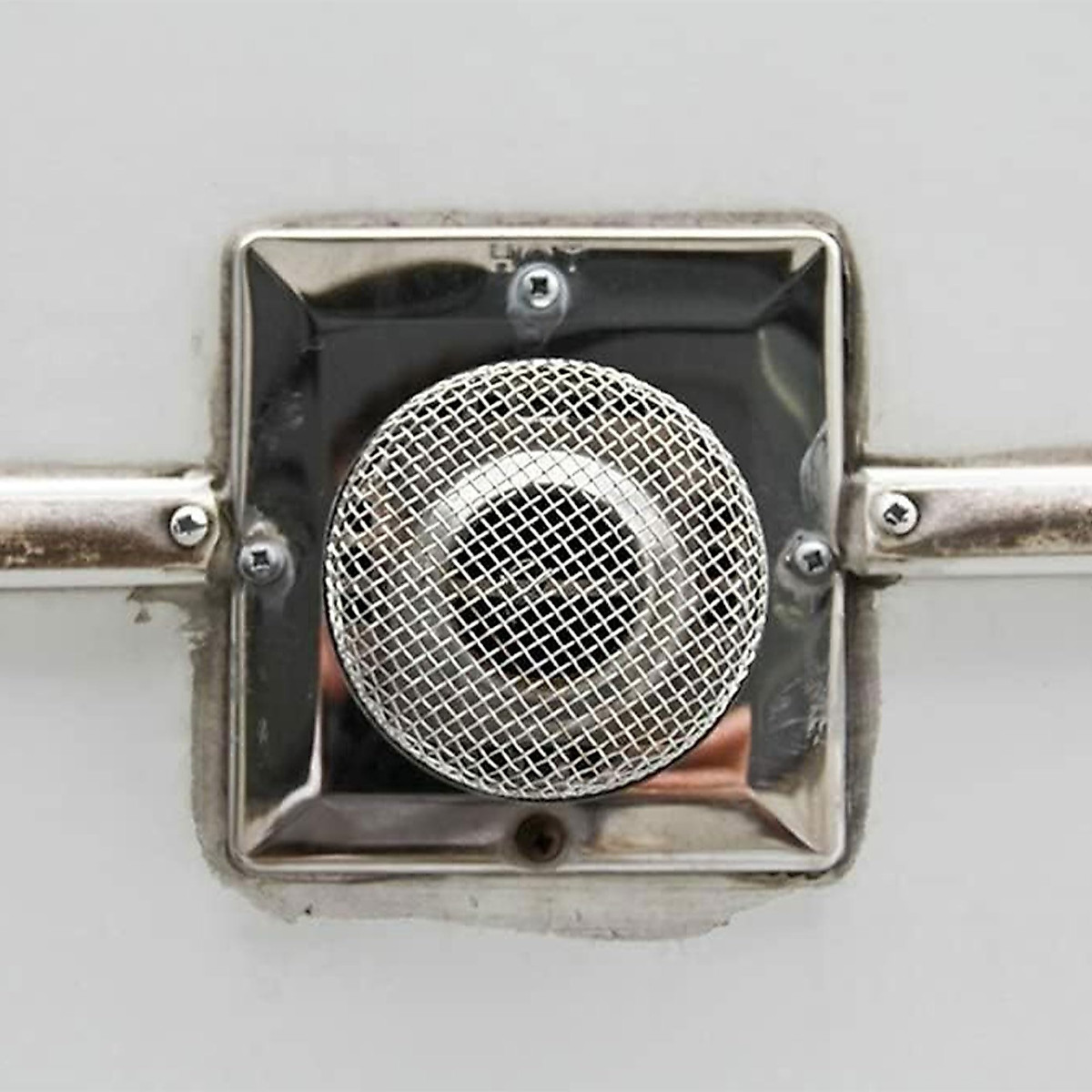 Camco 42144 Flying Insect Screen - FUR 500,3.6" Diameter X 1.3