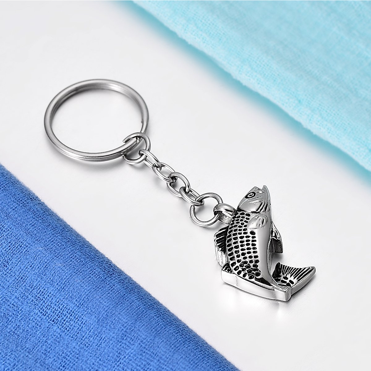 FCZDQ Lucky Fish Cremation Keychain for Ashes Memorial Keepsake Urn Pendant Jewelry with Funnel Kit