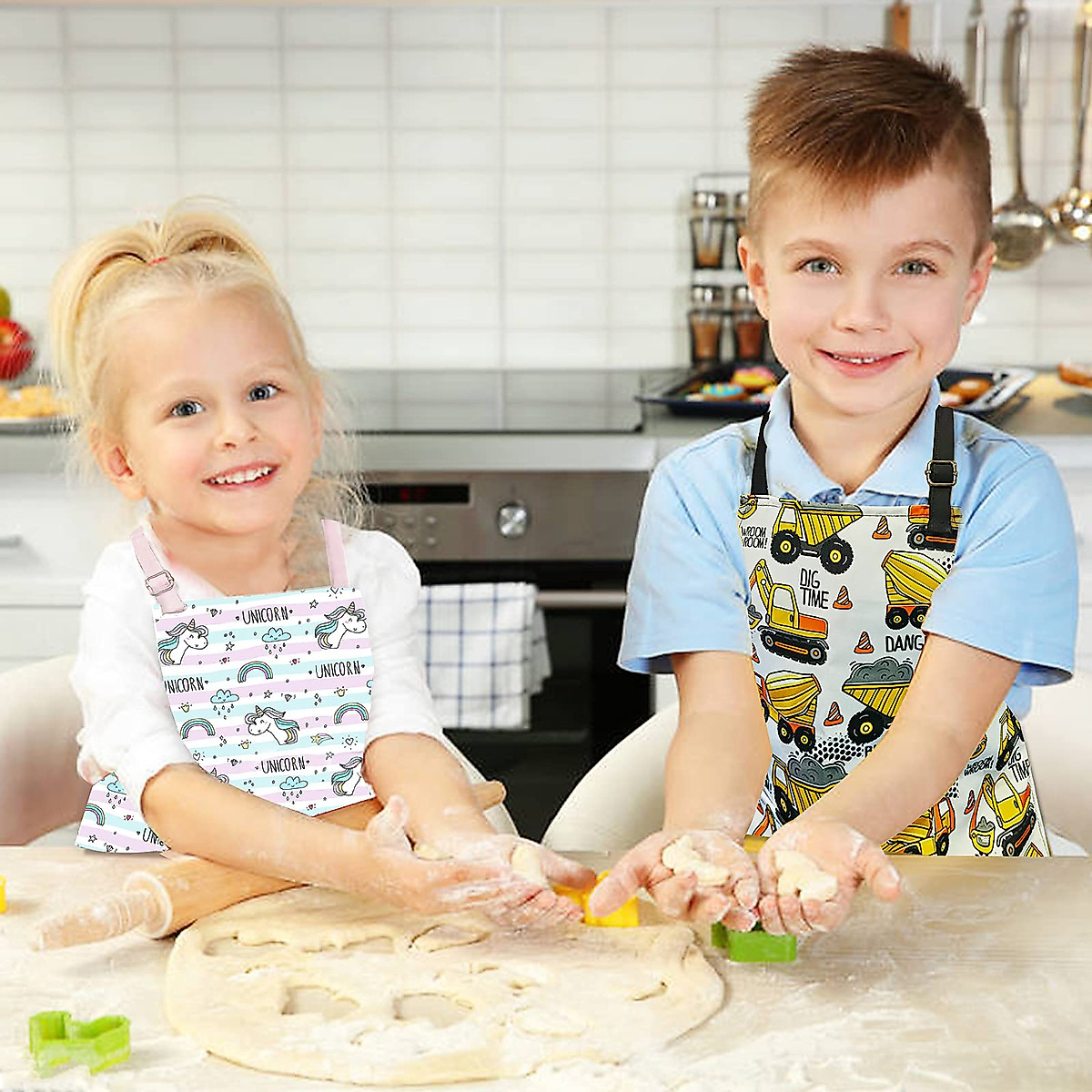 Sosolong Adjustable Children's Waterproof Apron, with Children's Pocket Cooking Apron, Baking, Painting, Gardening (dinosaur apron)