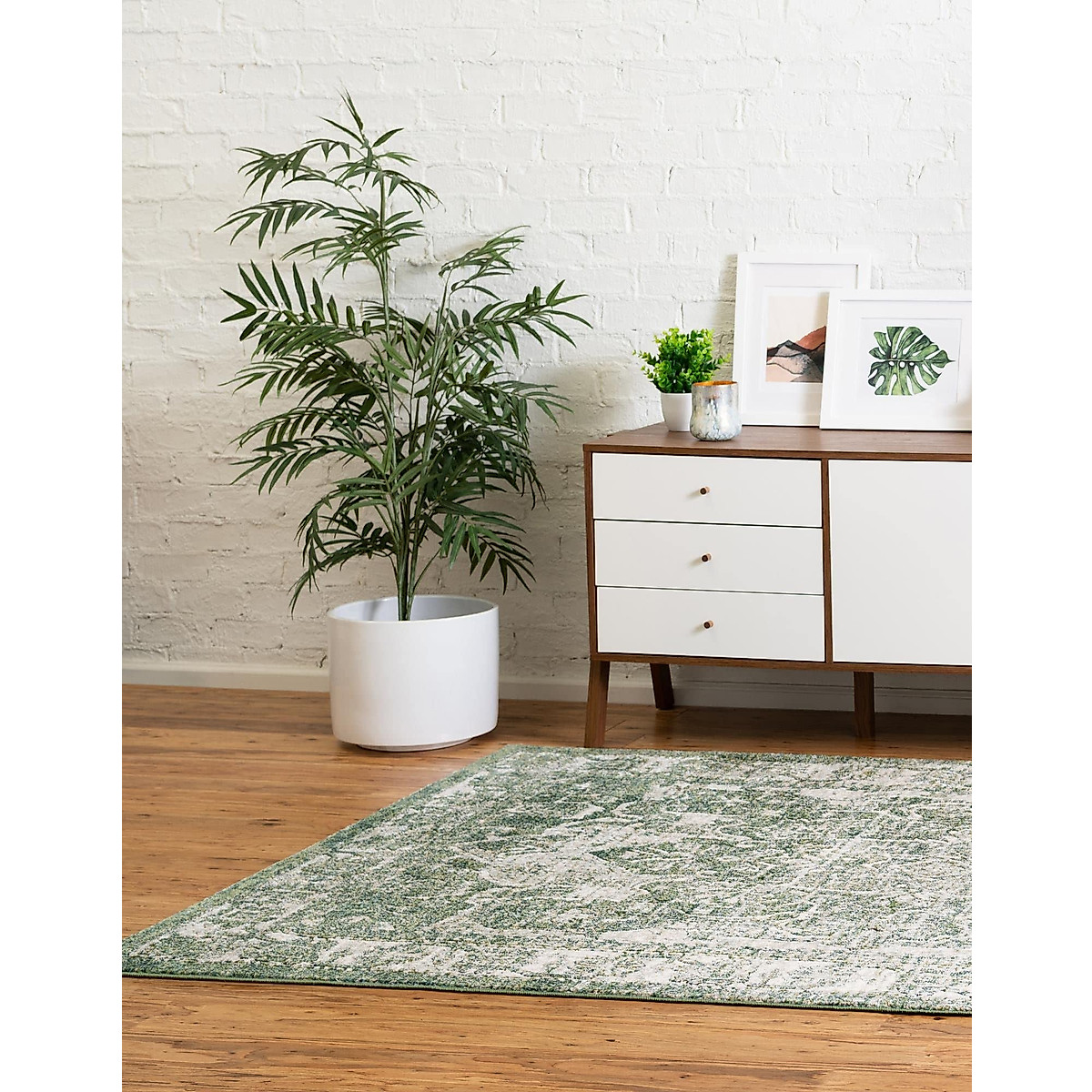 Unique Loom Isabella Collection Area Rug - Adjani (5' 1" x 8' Rectangle, Green/ Ivory)