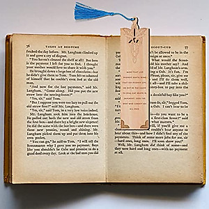 10 Pieces Bookmark Wooden Bookmark Craft, Lord of Rings Themed Hobbits Bookmarks Set with Silk Tassel, Handmade Wooden Carving Book Mark for Women Men Teens