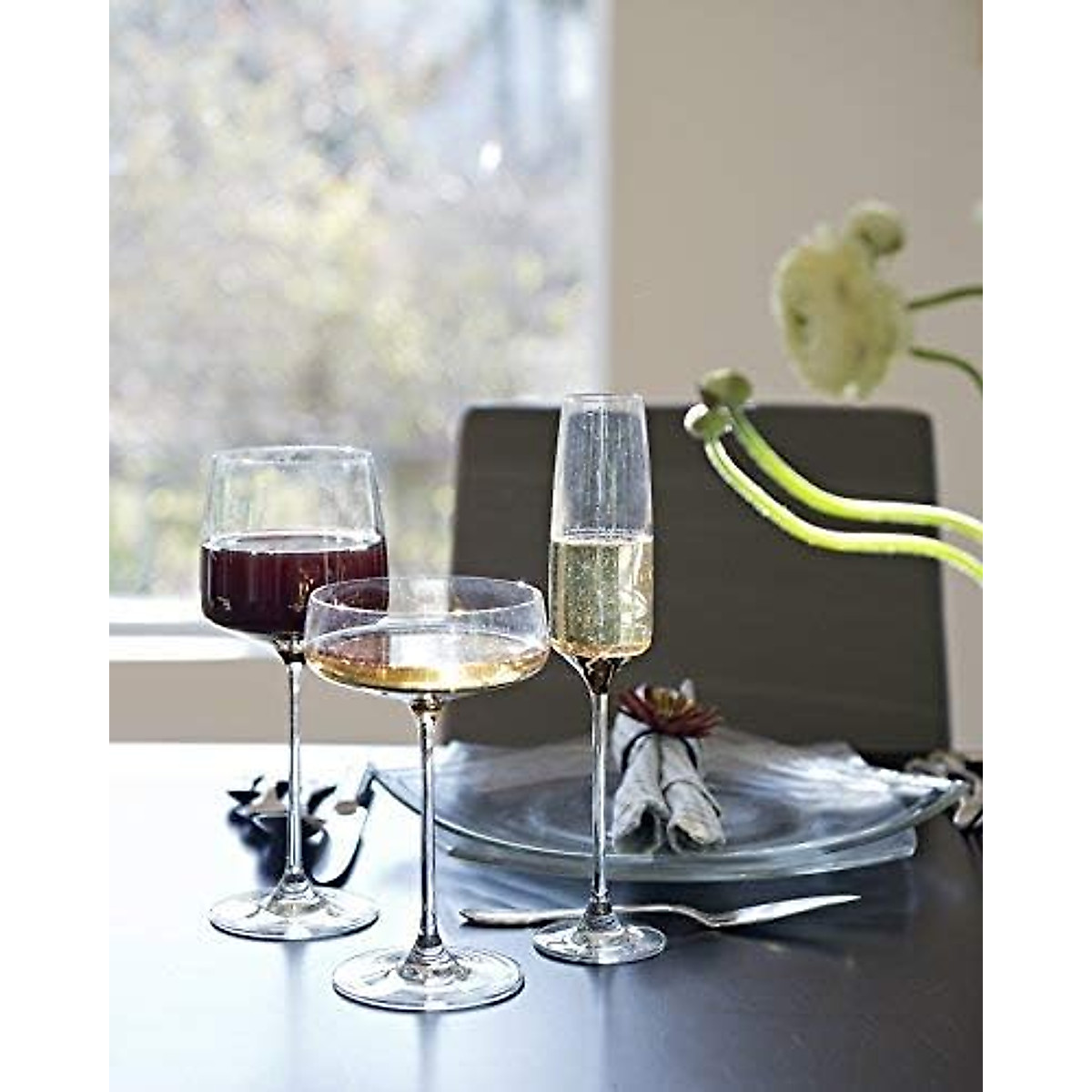 Barski - Handmade Glass - Wine Goblat - Decororated And Dipped in 20 K gold on the bottom - 16 oz. - Gift Boxed - Made in Europe - Set of 4