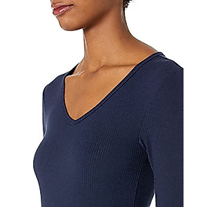 Amazon Essentials Women's Slim-Fit Layering Long Sleeve Knit Rib V-Neck (Available in Plus Size), Pack of 2, White/Navy, 3X