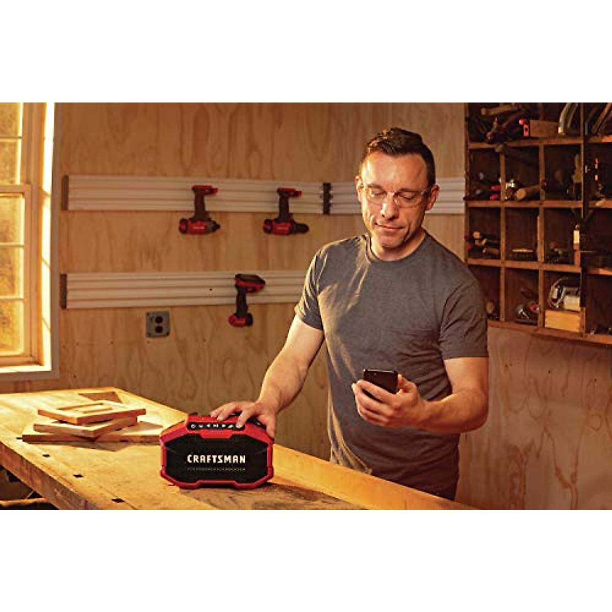 CRAFTSMAN V20 Bluetooth Speaker, Tool Only (CMCR001B) , Red