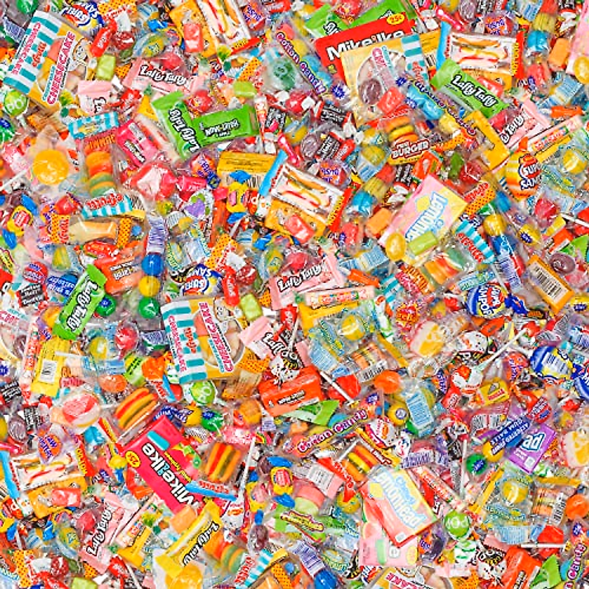 Big Bulk Candy - 8 Pounds - Individually Wrapped Candies- Piñata Filler Stuffers - Assorted Variety Candy for Offices, Camps, Candy Party Favors, Claw Machines, Carnivals