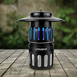DynaTrap DT1050SR Mosquito & Flying Insect Trap – Kills Mosquitoes, Flies, Wasps, Gnats, & Other Flying Insects – Protects up to 1/2 Acre