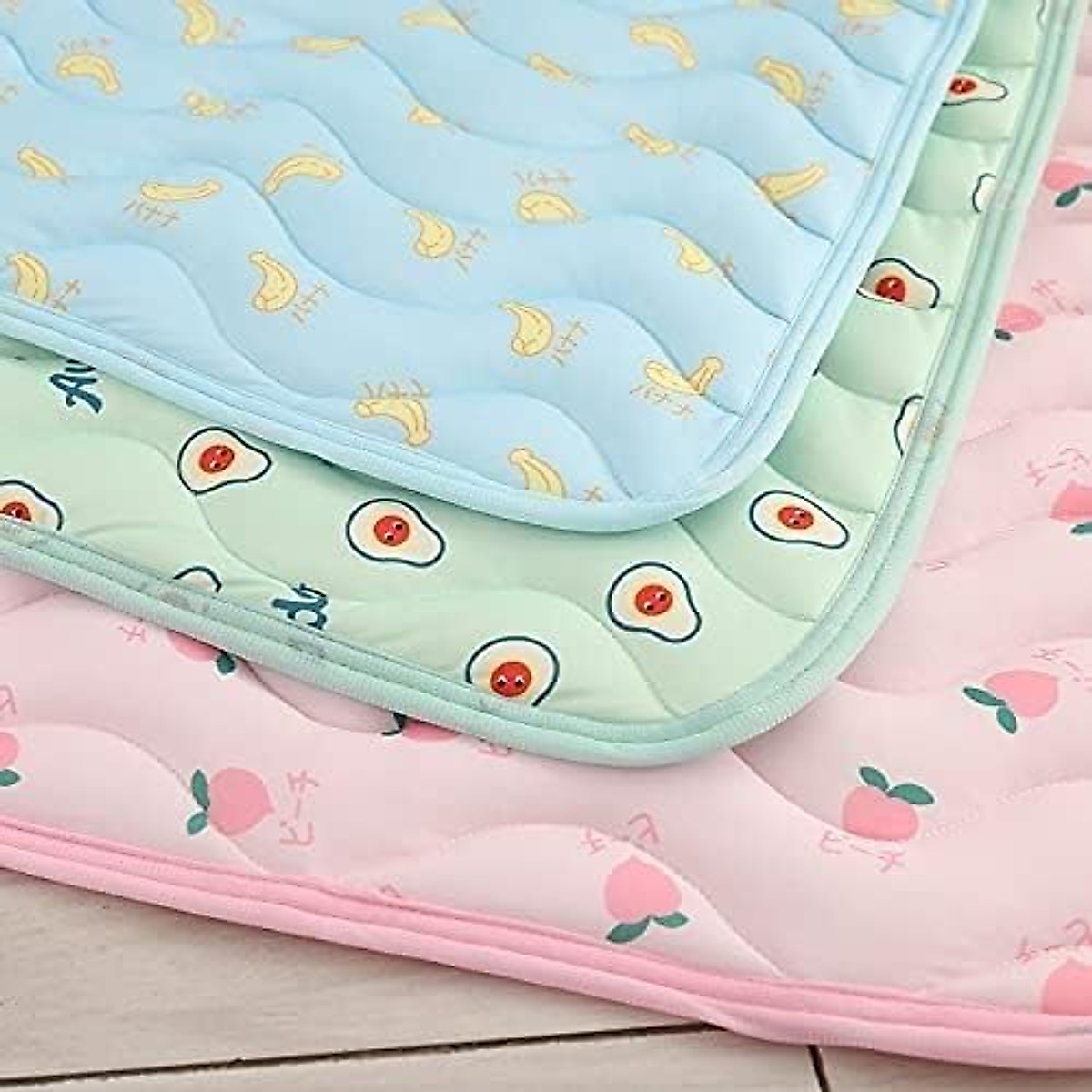 BUNGAA Lobster Clasp,Jewellery Clasps, Dog Cooling Mat Summer Pet Ice Silk Pad Breatbable Dog Cat Seat Cushion Pet Sleeping Bed Kennel for Small Meduim Large Dogs Cat (Color : Green Mat, Size : XL)