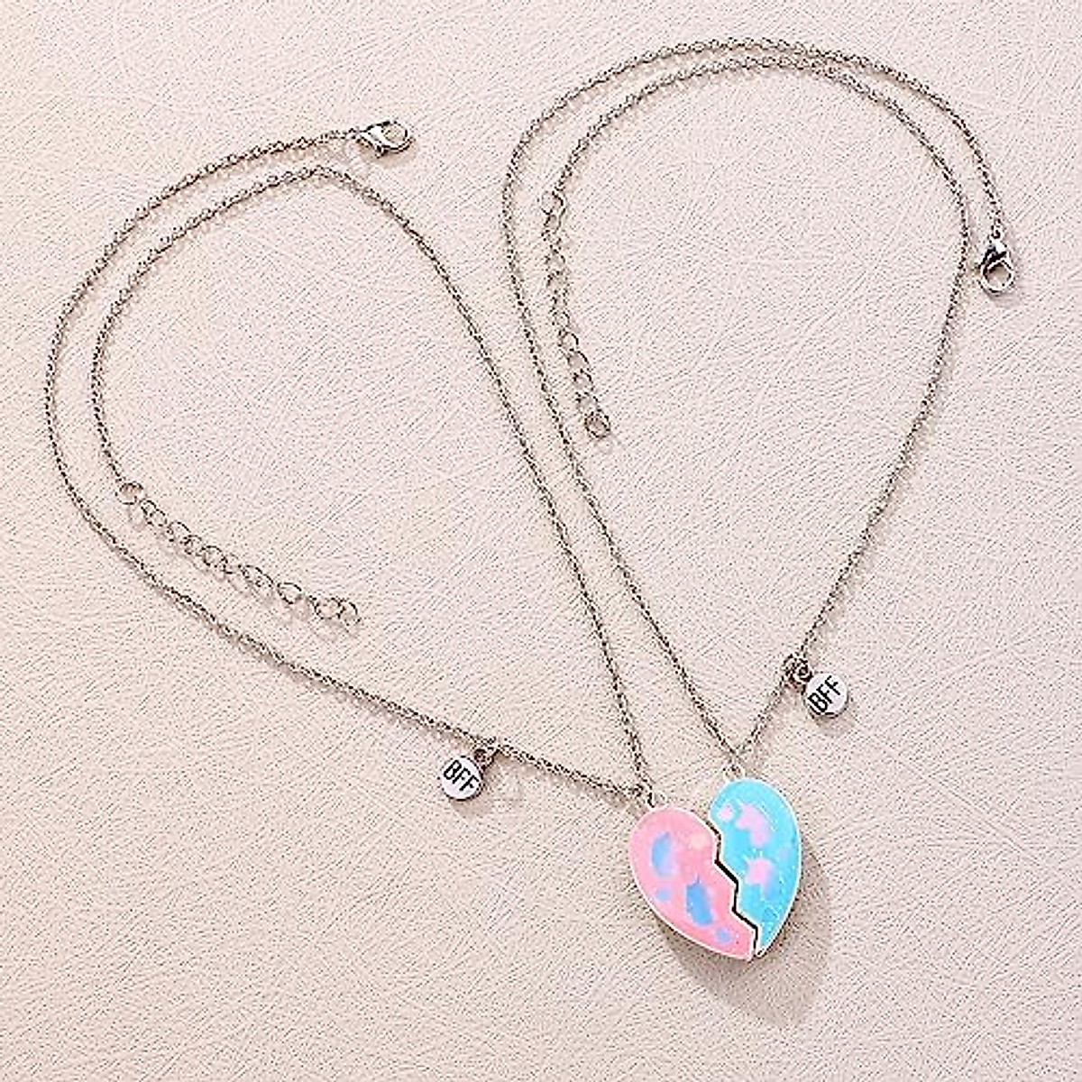 DOYYCA Best Friend Necklace Gifts Friendship Necklace Magnetic Matching Unicorn Heart BFF Necklace for 2 Girls (Blue Pink Unicorn)