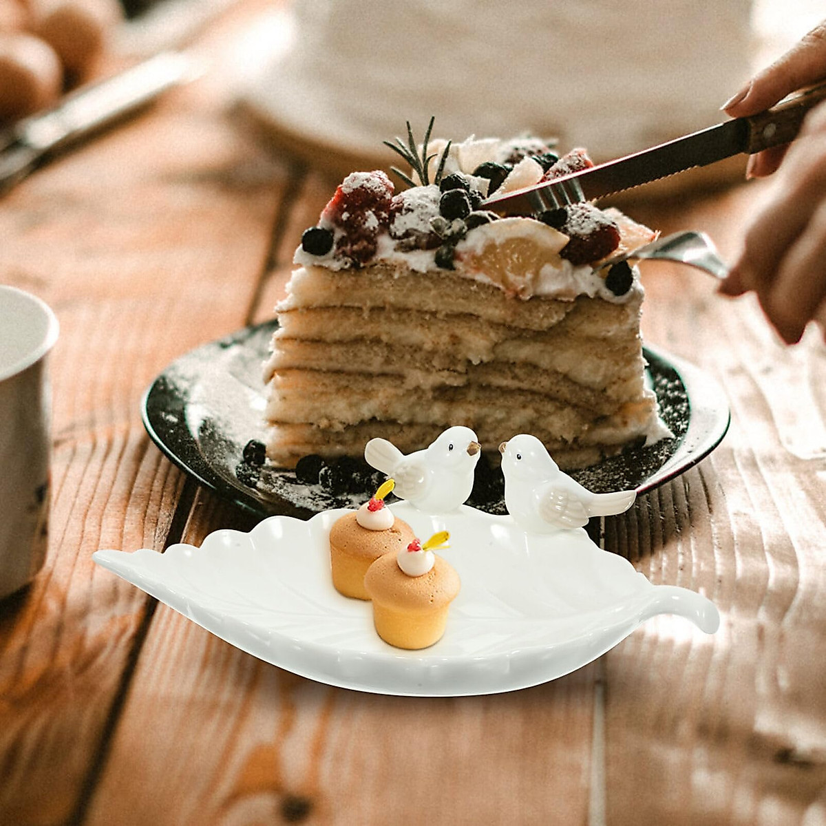 Alipis Jewelry Tray Earring Holder Necklace Display Dish Serving Trays Ceramic Ring Plate Desktop Necklace Container Candy Serving Dishes Display Tray Small Tray 3d Ceramics Dessert Plate