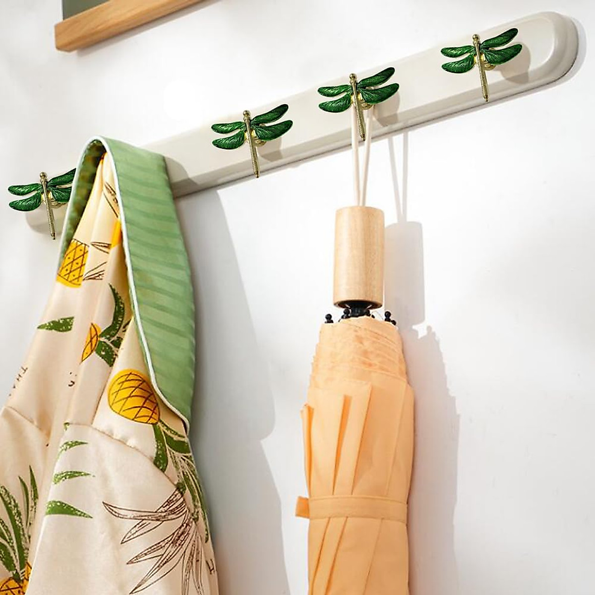 LB-LAIBA 4 Pcs Dragonfly Coat Hook, Decorative Dragonfly Hooks, Wall Mounted Hanger Hooks for Clothes, Hat, Bags, Key, Bathroom, Home, Kitchen Hanging