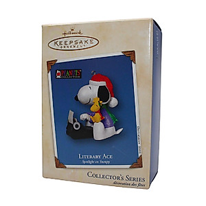 Hallmark Keepsake Ornament – Literary Ace Spotlight on Snoopy 2002 (QX8043)