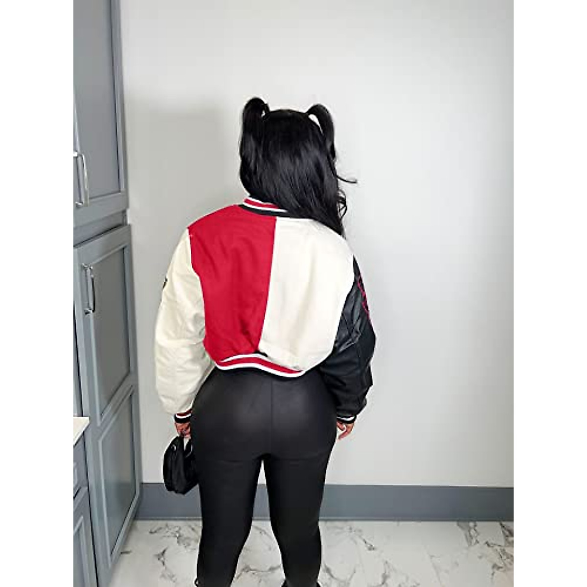 VOIKERDR Button Down Shirts for Women Outerwear Windbreaker Varsity Jacket for Women Summer Lightweight Jacket 2023