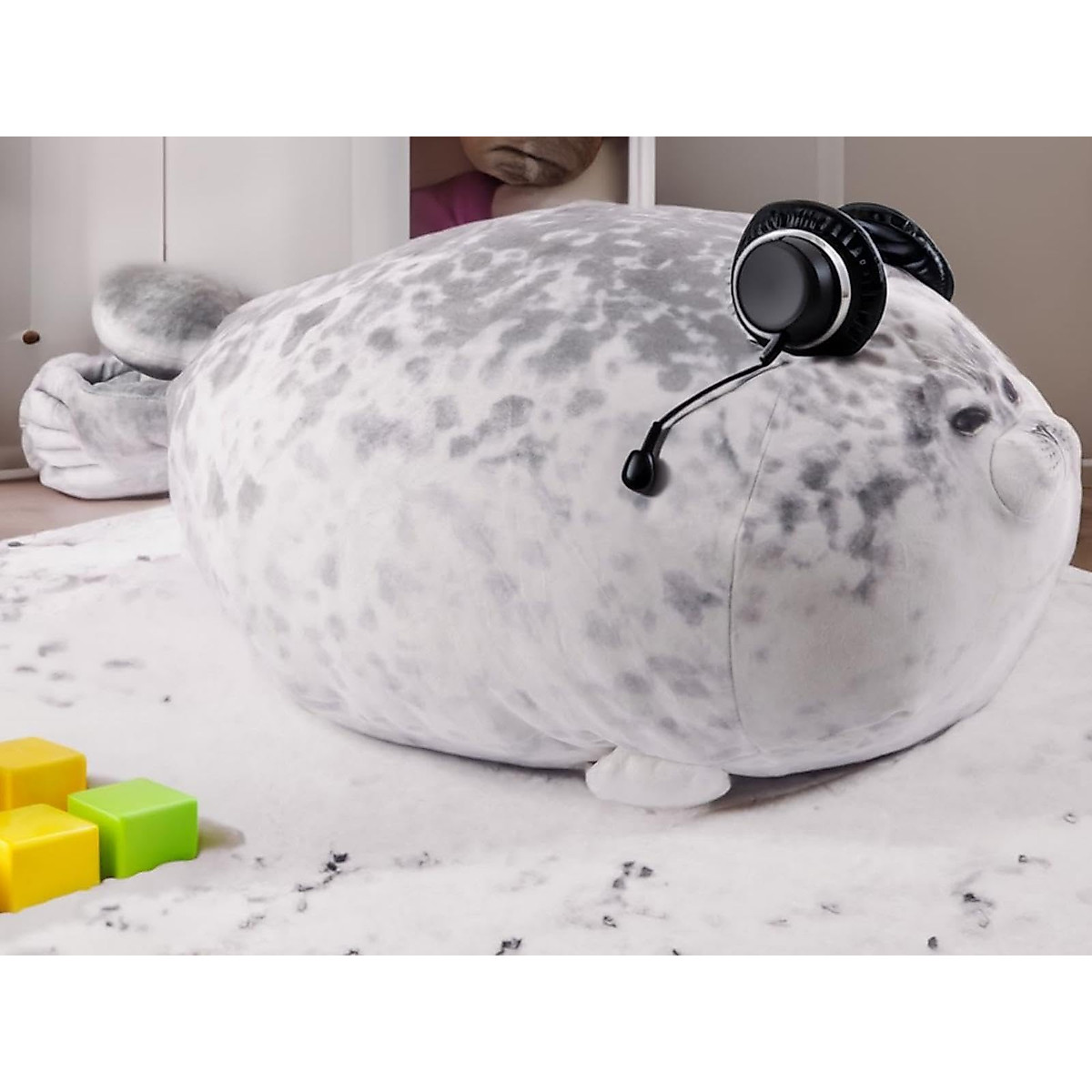 Ryttir 24 Inch Fuzzy Large Seal Stuffed Animal, Soft Stuffed Seal Toy Cuddly Bedroom Seal Plush, Funny Seal Gifts for Girls Boys