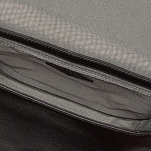 Fossil womens Crossbody, Black, 8.75 L x 3.5 W 7 US