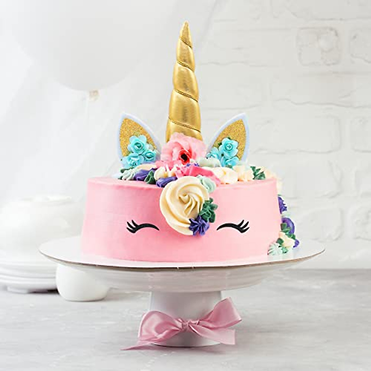 Unicorn Cake Topper Party Supplies Decorations for Girls Gold Unicorn Horn First Birthday Cake Topper Kit with Eyelashes, 5.8 Inch