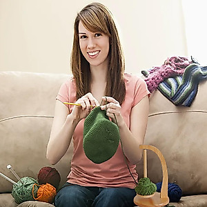 FQGGJ Wrist Yarn Holder for Crocheting,Magnetic Yarn Ball Holder, Yarn Storage Organizer Yarn Spinner for Crocheting,Crochet Gift for Knitting Lovers(Light wood)