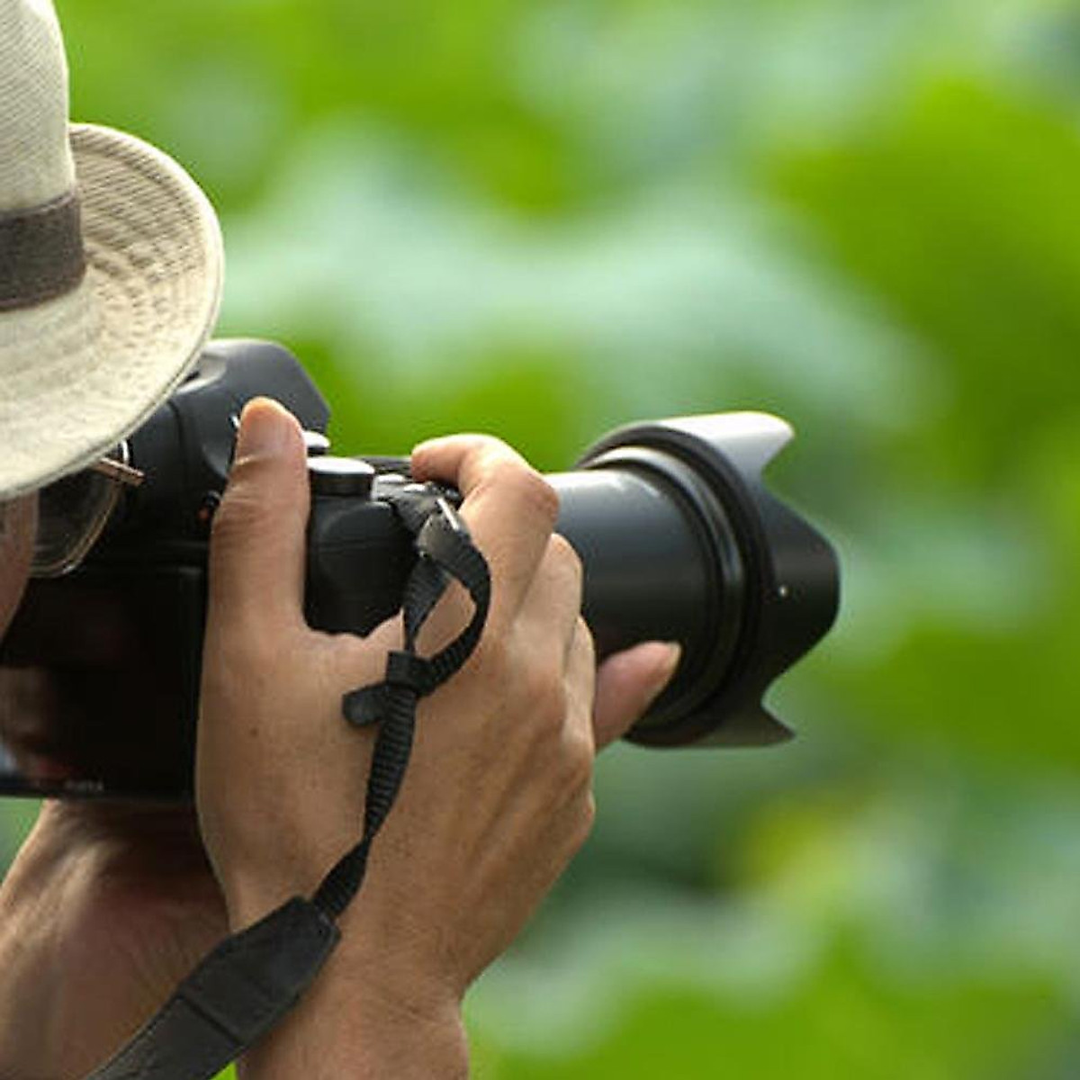 HB-69 Lens Hood Replacement with Lens for Nikon AF-S DX 18-55mm f/3.5-5.6G VR II D3200 D3300 D5200 D5300 Lens