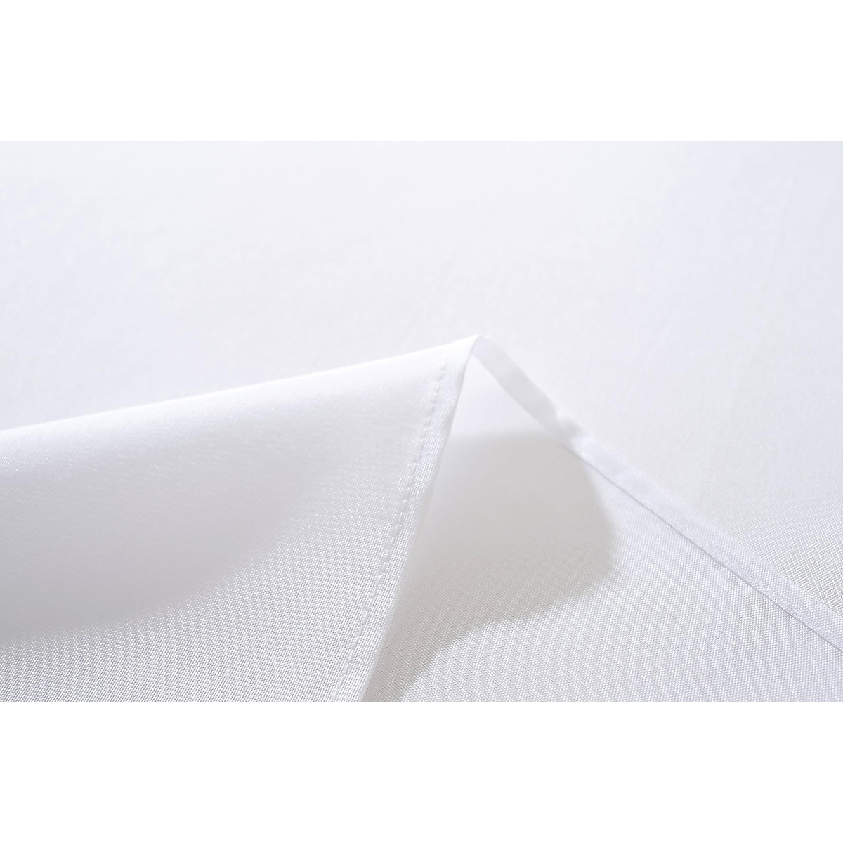 Craft And Party 10 Pack Rectangle Tablecloth, 90 x 132 Inch White Tablecloth, 8ft Rectangle Table Cloth, Polyester Fabric Washable Tablecloth for Home, Party, Wedding or Restaurant Use.