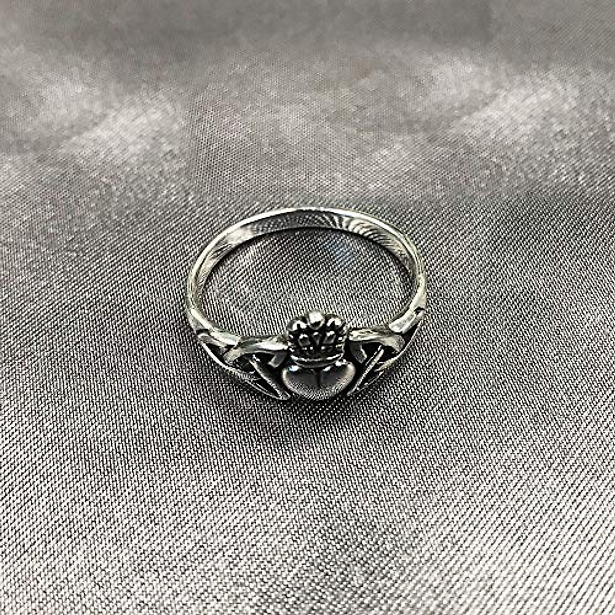 925 Sterling Silver Celtic Knot Friendship and Love Heart Irish Claddagh Ring for Women Size 6