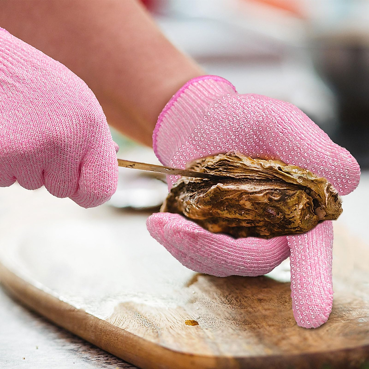 Evridwear 2 Colors 2 Pairs Combo Level 5 Cut Resistant Gloves with Strong Silicone Grip Dots Kitchen Meat cutting Fish Fillet Shucking and Mandolin Slicing Free E-book(M, Pink+Gray)