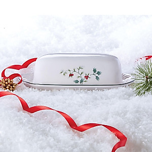 Pfaltzgraff Winterberry Covered Butter Dish Dinnerware Set, 4 Inches, 0253981325981