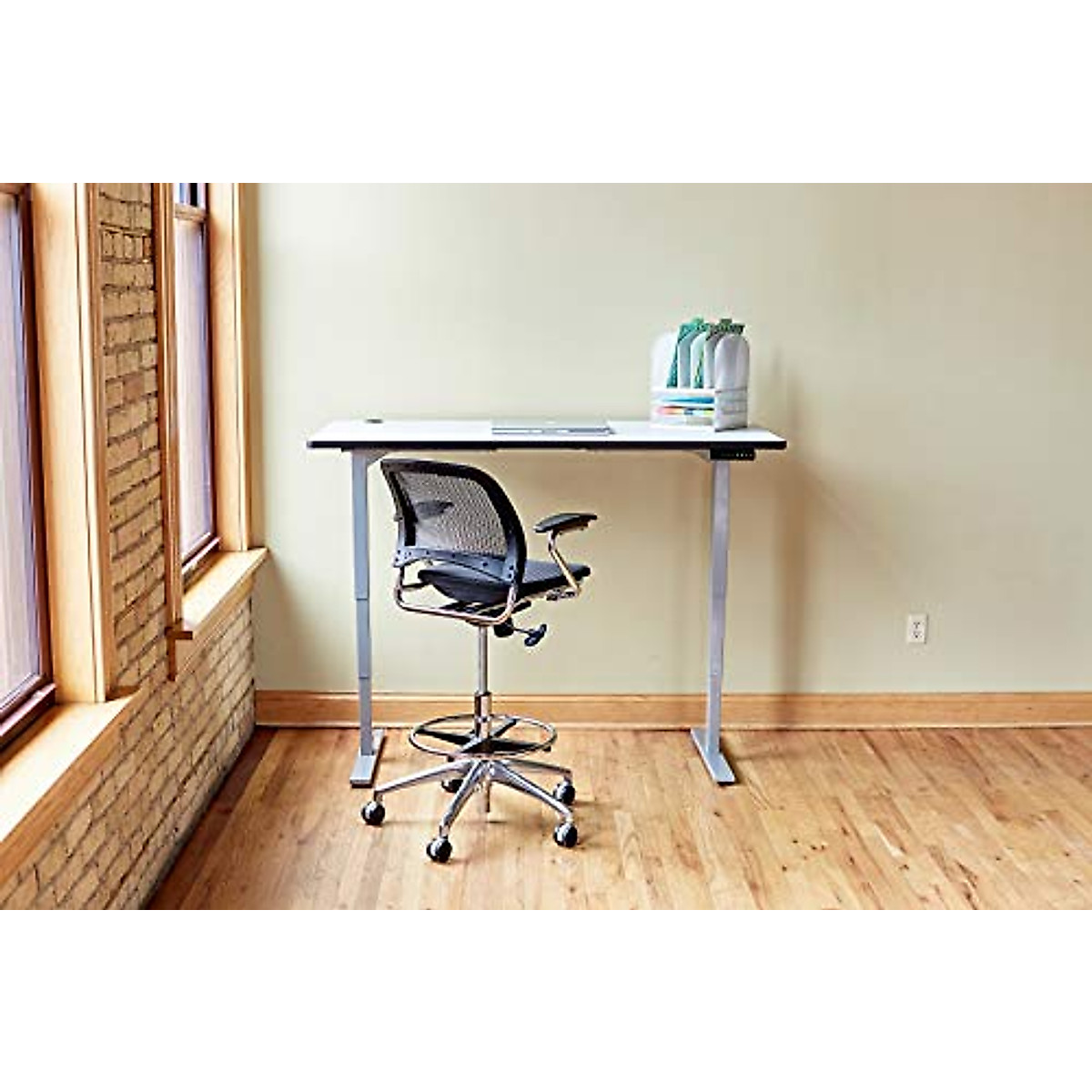 Safco Products 6820BL Reve Extended Height Mesh Back Task Chair, Black