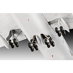 Revell 03891, Boeing 747-8 Lufthansa New Livery, 1:144 Plastic Scale Model