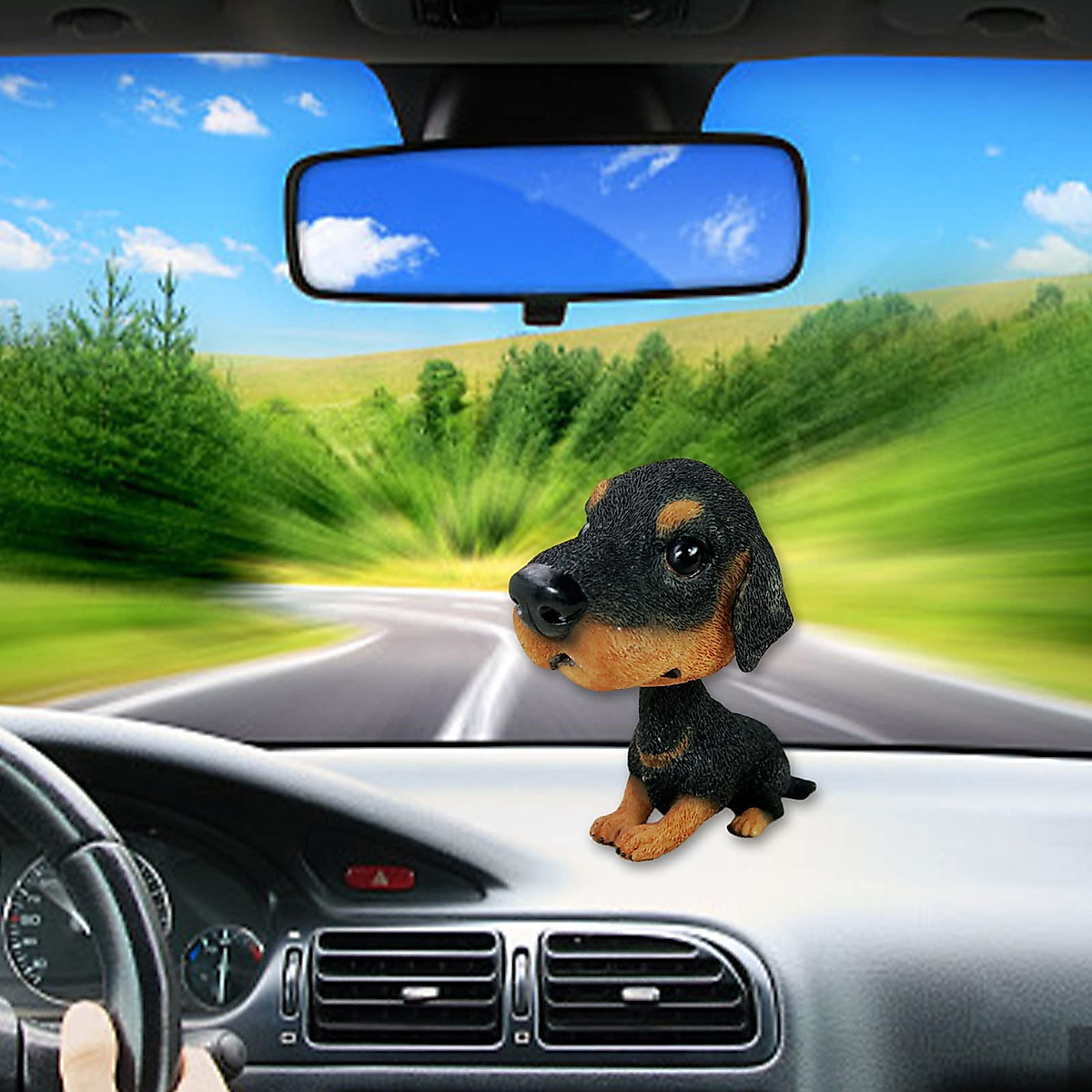 Bobbleheads for Car Dashboard, Cute Resin Bobble Head Dogs Car Dashboard Decorations, Dog Ornaments Puppy Shaking Head Toys Gifts for Car Vehicle Desk Tabletop Office Decor (Black and Tan Coonhound)