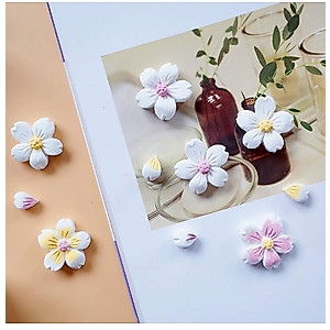 HengKe 2 Pcs Chrysanthemum Flower and Small Flower Shapes Silicone Mold for Sugarcraft Cake Decoration, Cupcake Topper,Candies,Cookies,Ice Cube,Polymer Clay,Chocolate,Soap Wax Making Crafting Projects
