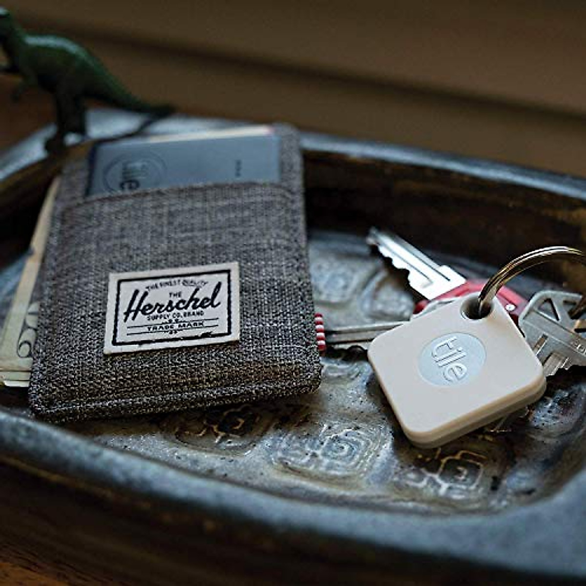 Tile Mate (2020) - Key Finder, Phone Finder, Anything Finder - 200 Ft. Item Locator - Non-Retail Packaging - 1 Pack