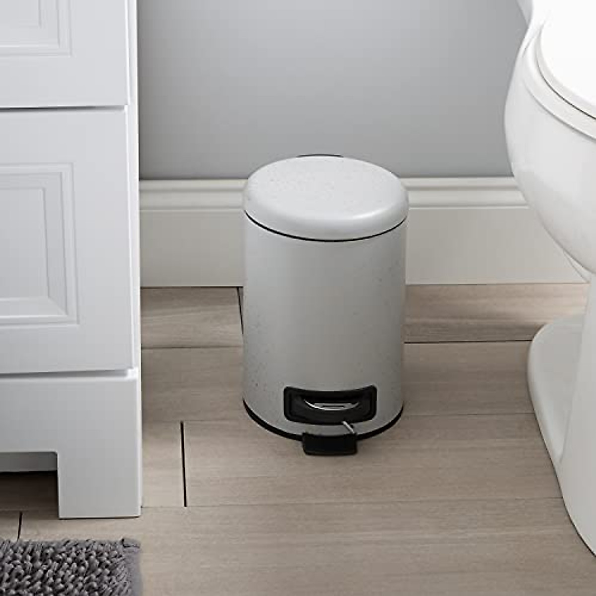 Elle Décor Step Bin with Lid Trash Can | Dimensions: 8.7"x 6.7"x 9.8" | 3 Liter | Speckled Design | Bathroom Accessories | Easy Open and Close | Grey
