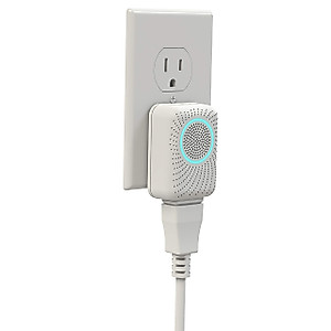 Victor M751PS 1 Unit Pestchaser Rodent Repellent w/Nightlight & Extra Outlet,White