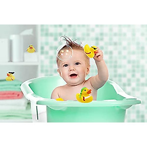 The Dreidel Company St. Patrick's Pirate Rubber Duck Toy Duckies for Kids, Bath Birthday Projects Gifts Baby Showers Classroom Summer Beach and Pool Activity Party Favors, 2" (12-Pack)