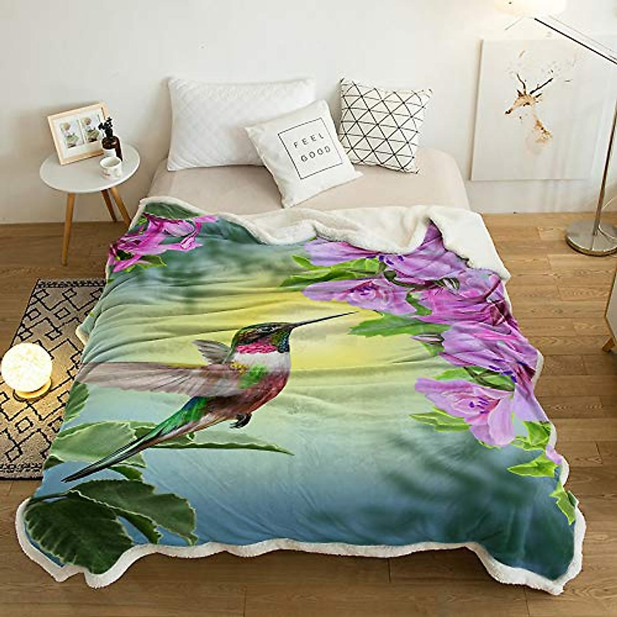 Comfort Her Zon Sherpa Fleece Throw Blanket 39 x 49 Inches Spring Hummingbird Bird Flower Fuzzy Soft Flannel Blanket Reversible Ultra Luxurious Plush Blanket for Bed Couch Sofa- Pink Floral Animal