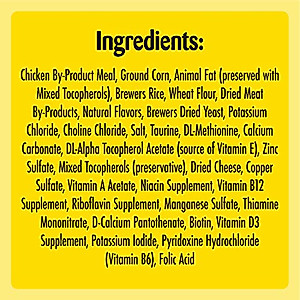 TEMPTATIONS Classic Crunchy and Soft Cat Treats Tasty Chicken Flavor, 30 oz. Tub (Packaging May Vary)