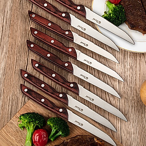 Fashionwu Serrated Steak Knife Set of 8, Stainless Steel Serrated Steak knives with Wood Handle, Sharp Knife for Cutting Meat, Fine Edge Steak Knife Set, Rust Resistant